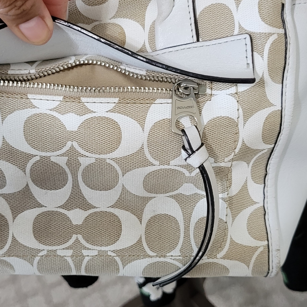 Coach Bleecker Khaki Vachetta Signature Mini Riley - Gem